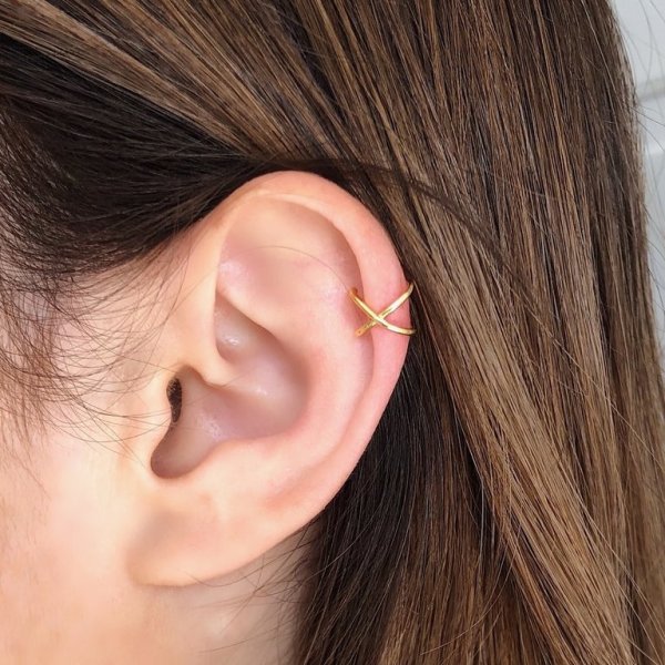 Ear Cuff Cross